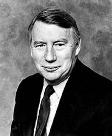 Robert B. W. MacNeil | American Academy of Arts and Sciences