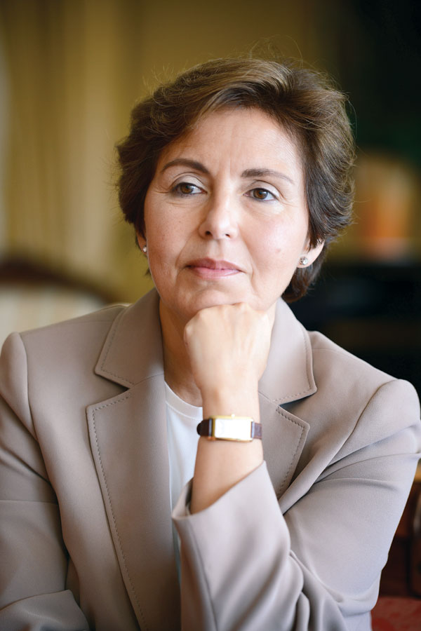 Gülru Necipoğlu | American Academy of Arts and Sciences