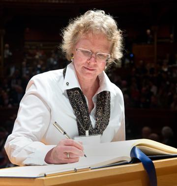 Maureen L. Stanton | American Academy of Arts and Sciences