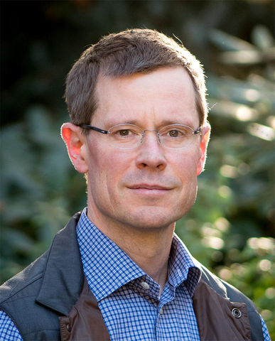 Gregory Huber | American Academy of Arts and Sciences