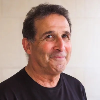 Howard J. Ochman | American Academy of Arts and Sciences