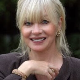 Gjertrud Schnackenberg | American Academy of Arts and Sciences